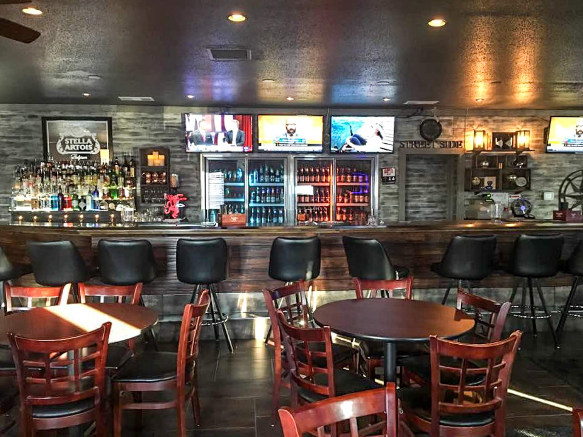 Streetside Lounge - Restaurant in Council Bluffs, IA